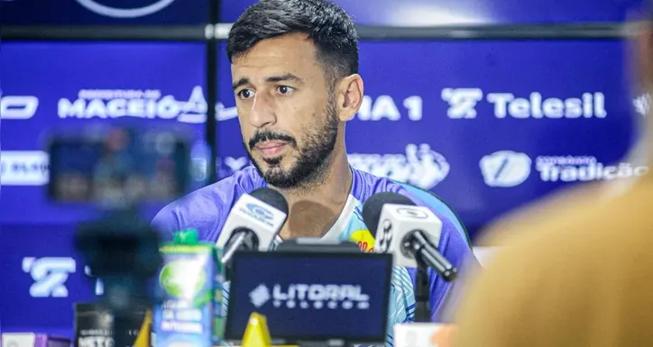 Camacho acredita em um CSA mais forte no mata-mata da Série D - Gazeta ...