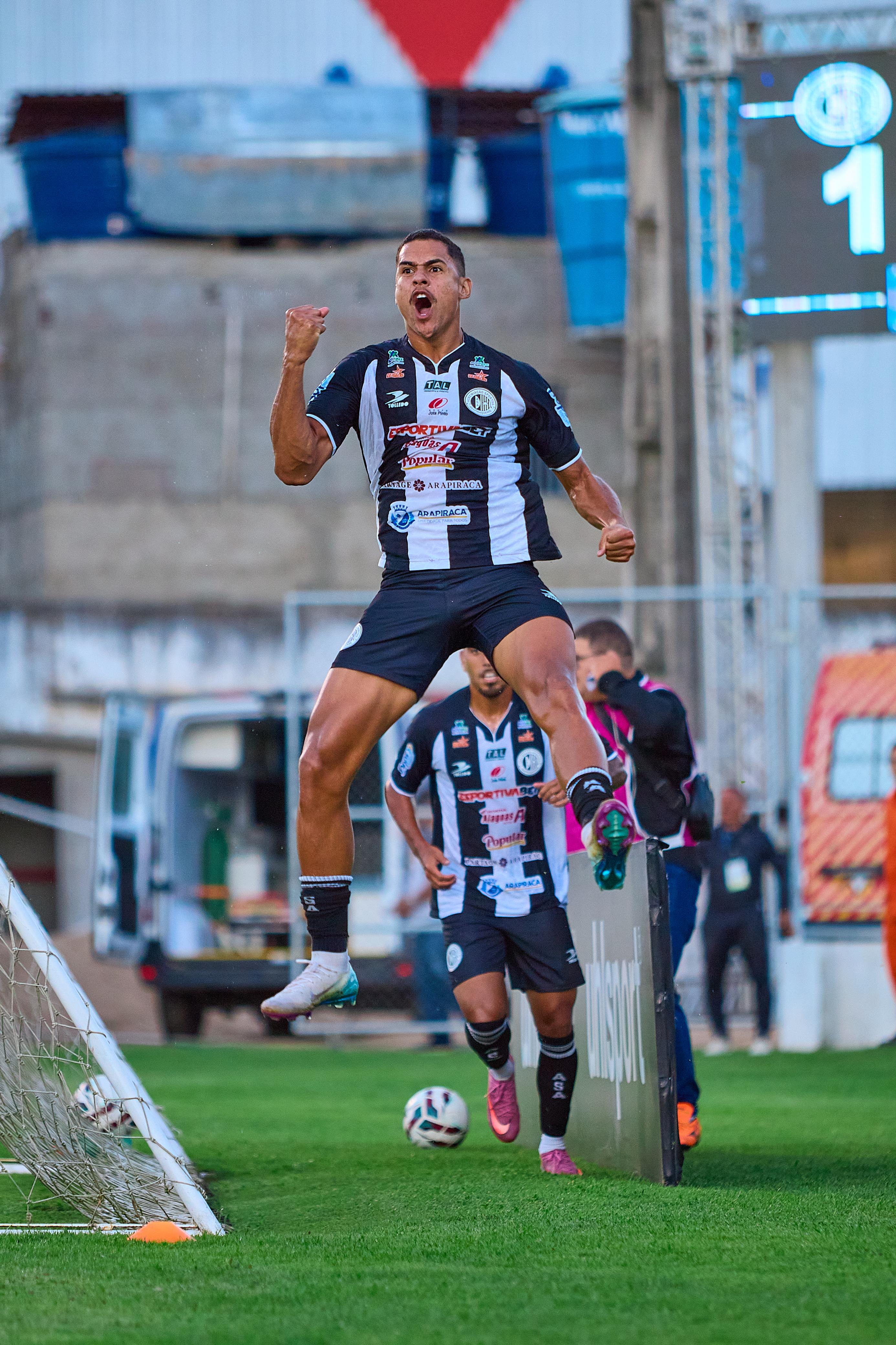 ASA recusa proposta milionária pelo atacante Alex Bruno - Gazeta de Alagoas