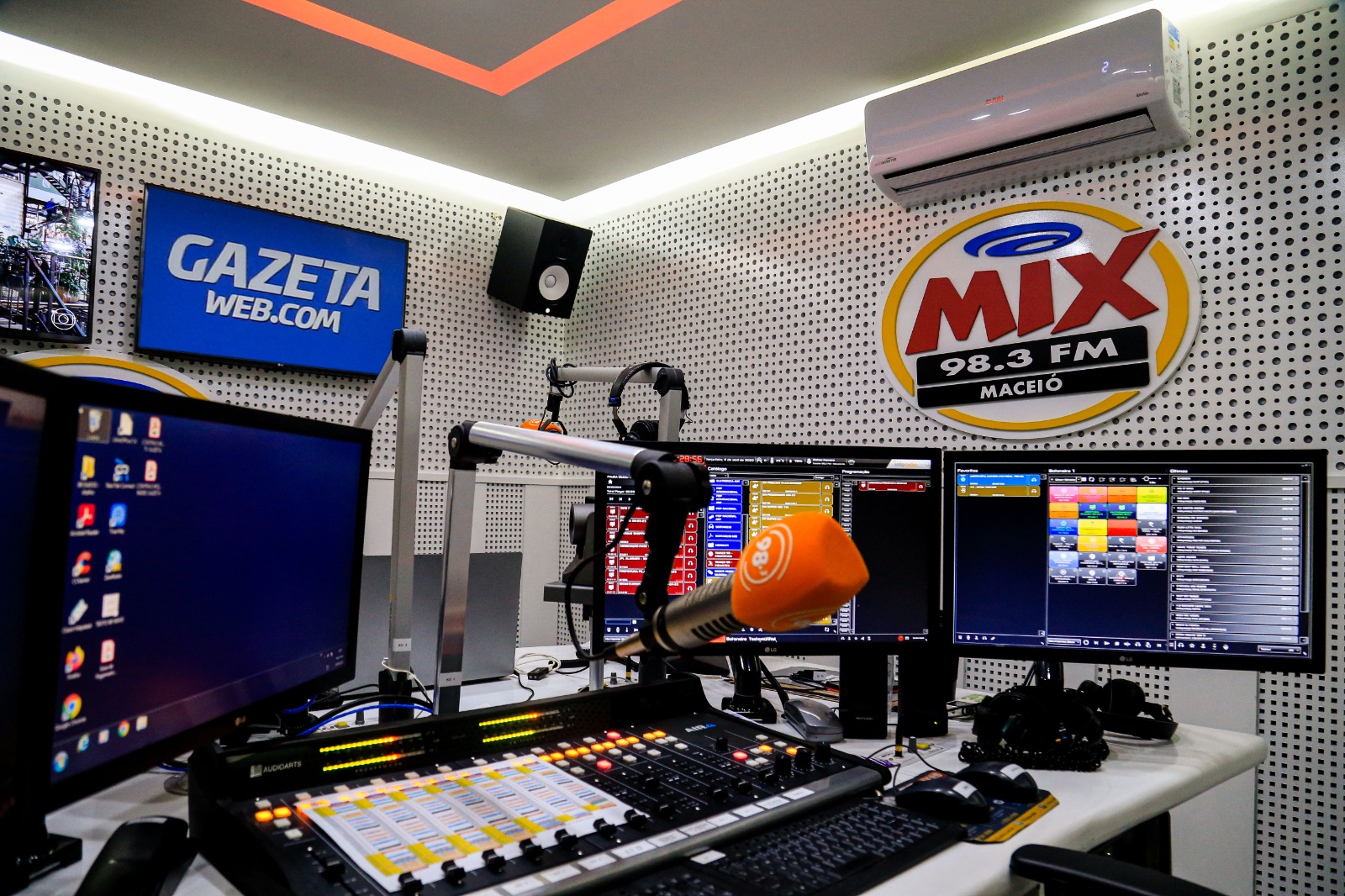 Copa: Rádio Mix Maceió transmitirá os jogos do Brasil - Gazeta de Alagoas