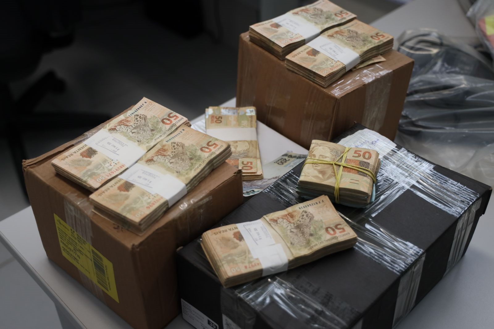 Saiba como funciona esquema que desviou mais de R$ 240 milhões - Gazeta ...